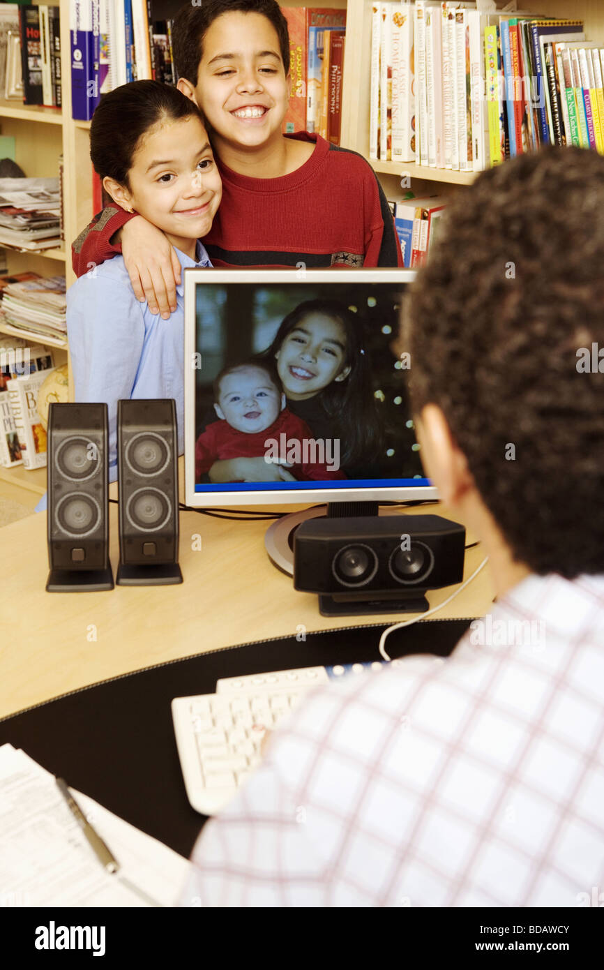 Tween tech hi-res stock photography and images - Alamy