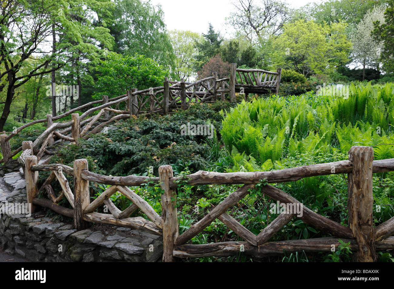 The shakespeare garden central park hi-res stock photography and images ...
