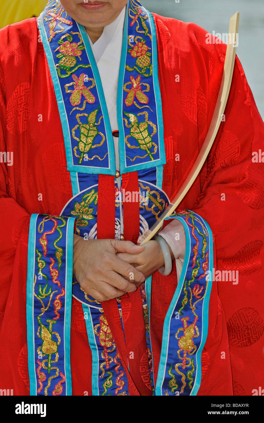 Female priest canada hi-res stock photography and images - Alamy