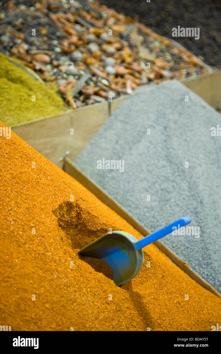 Spice market morocco scoop hi-res stock photography and images - Alamy