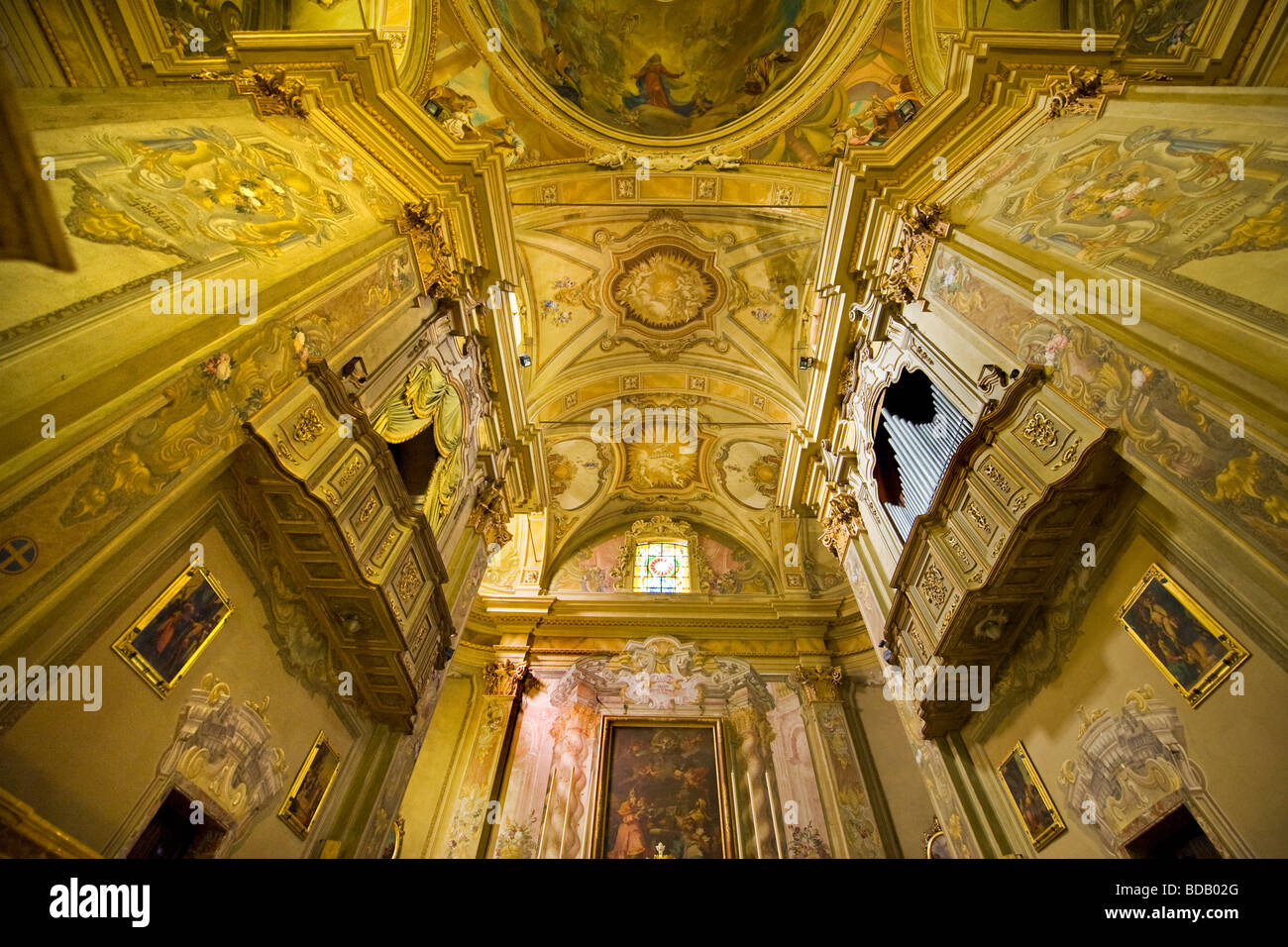 Beata vergine maria church High Resolution Stock Photography and Images ...