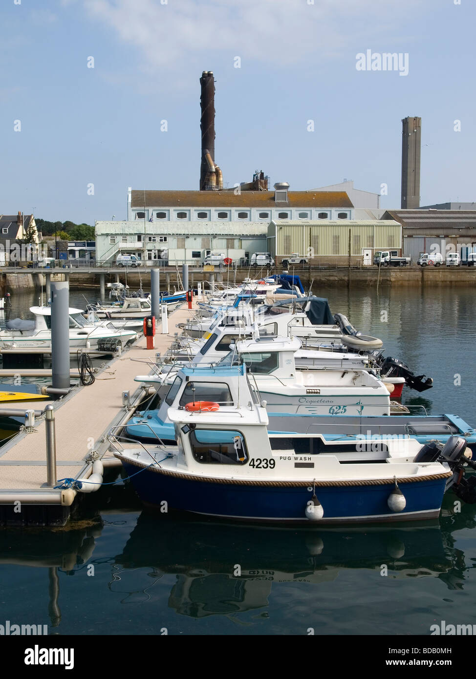 Harbor utility craft hi-res stock photography and images - Alamy