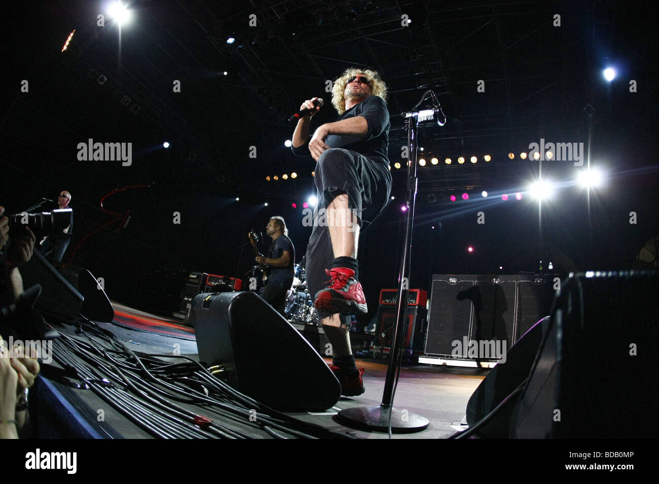Sammy hagar of van halen hi-res stock photography and images - Alamy