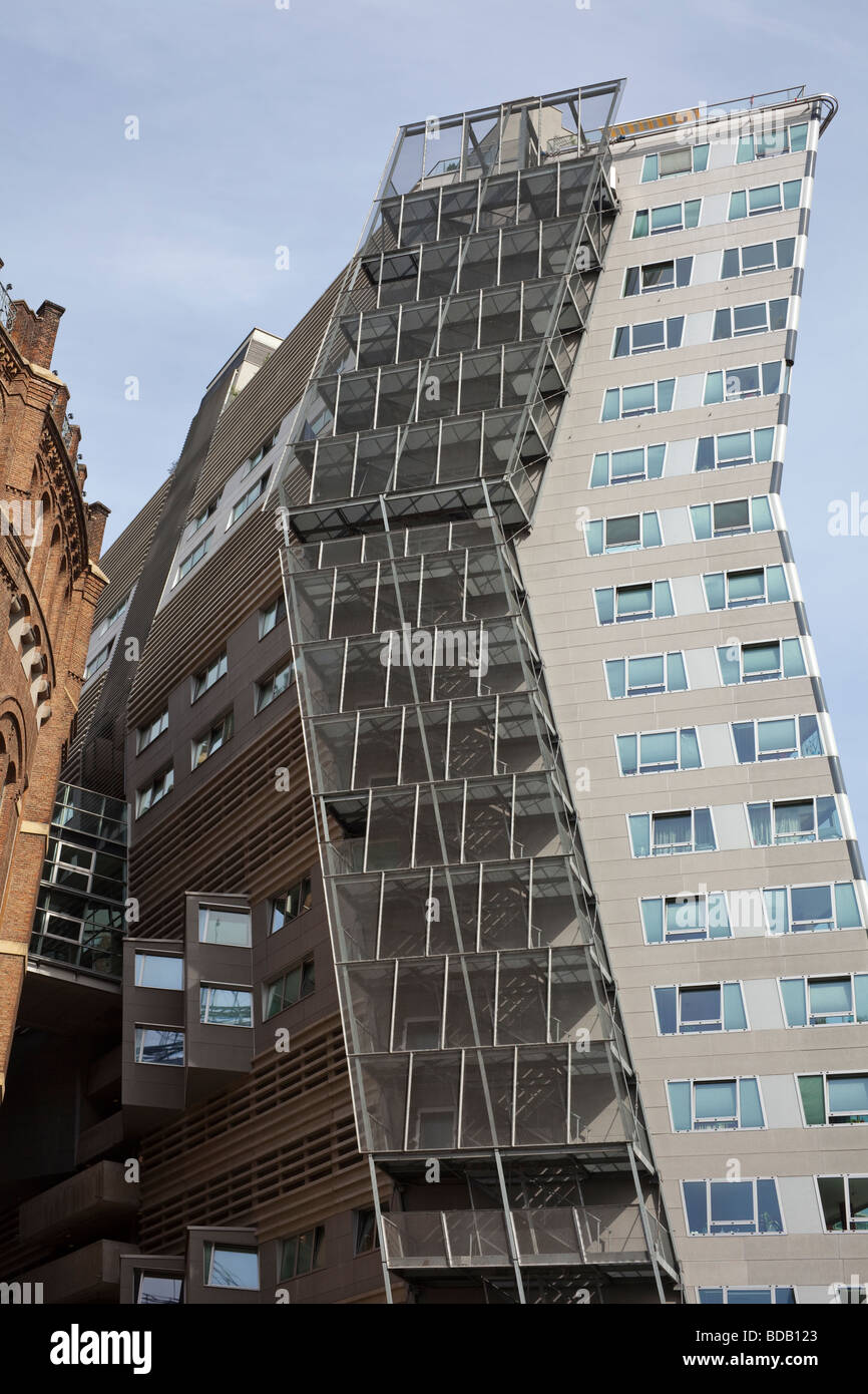 student housing attached to Gasometer B, Gasometer City, Simmering ...