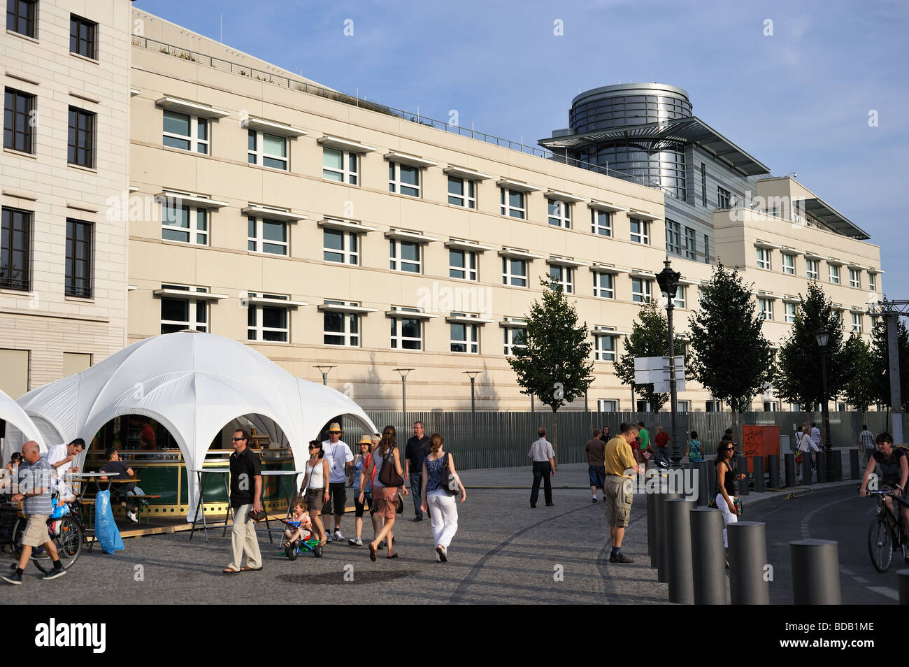 American embassy germany hi-res stock photography and images - Alamy