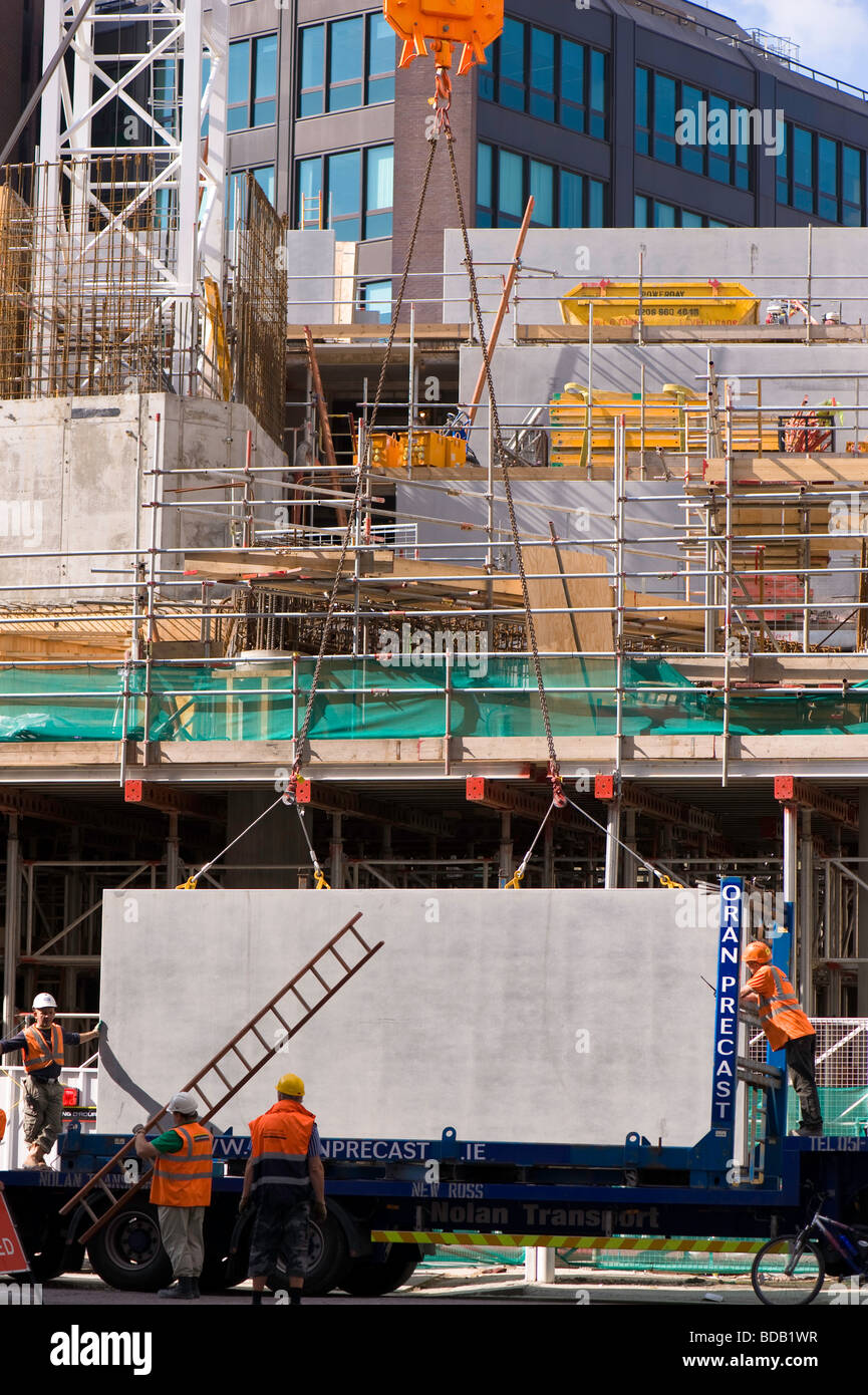 London construction industry hi-res stock photography and images - Alamy