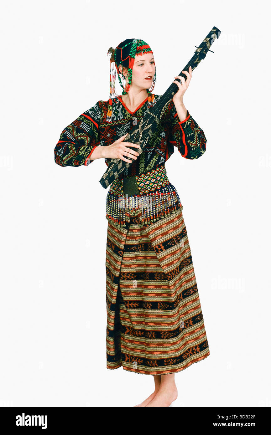 Igorot costume hi-res stock photography and images - Alamy