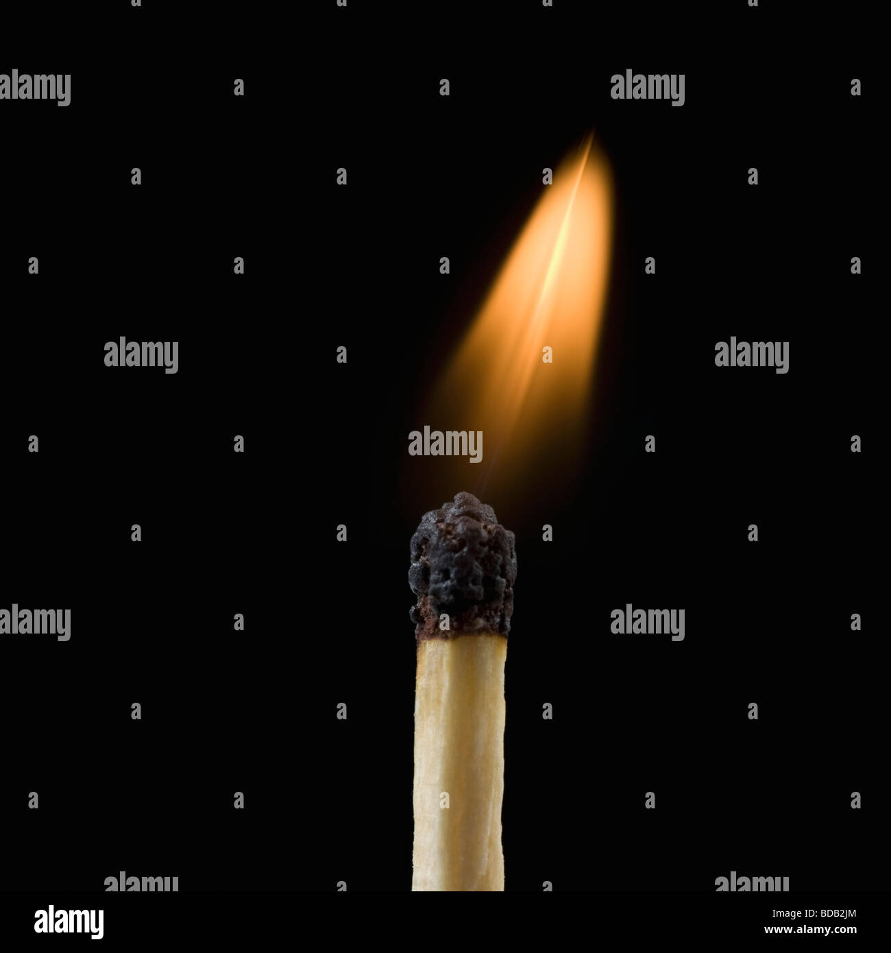 Matchstick flame hi-res stock photography and images - Alamy