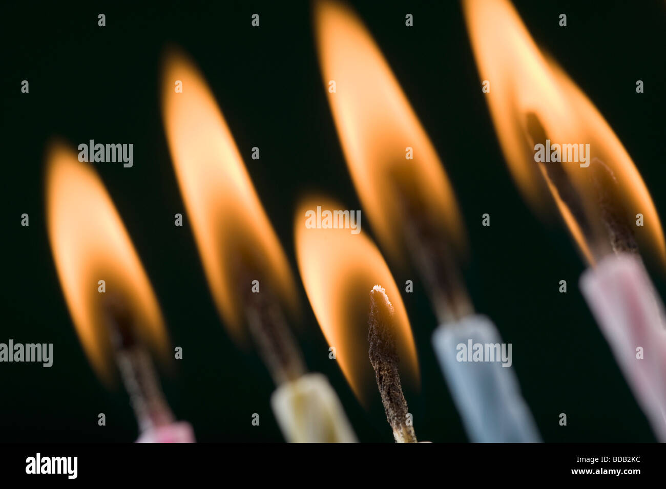 Birthday candlelight hi-res stock photography and images - Alamy