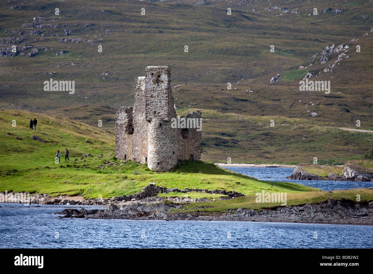 Historic ruined Ardvreck Castle, Loch Assynt, an ancient ruined ...