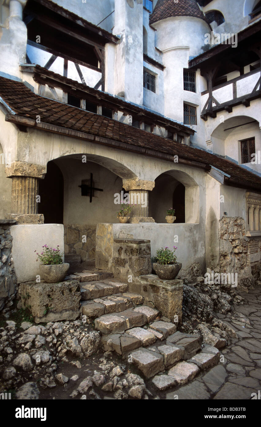 Interior Courtyard Bran Castle or Dracula's Castle, Transylvania ...