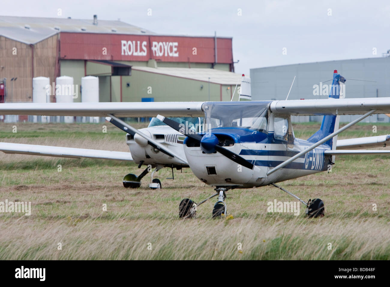 Cessna 150 in front of the Rolls Royce factory at Hucknall Stock Photo ...