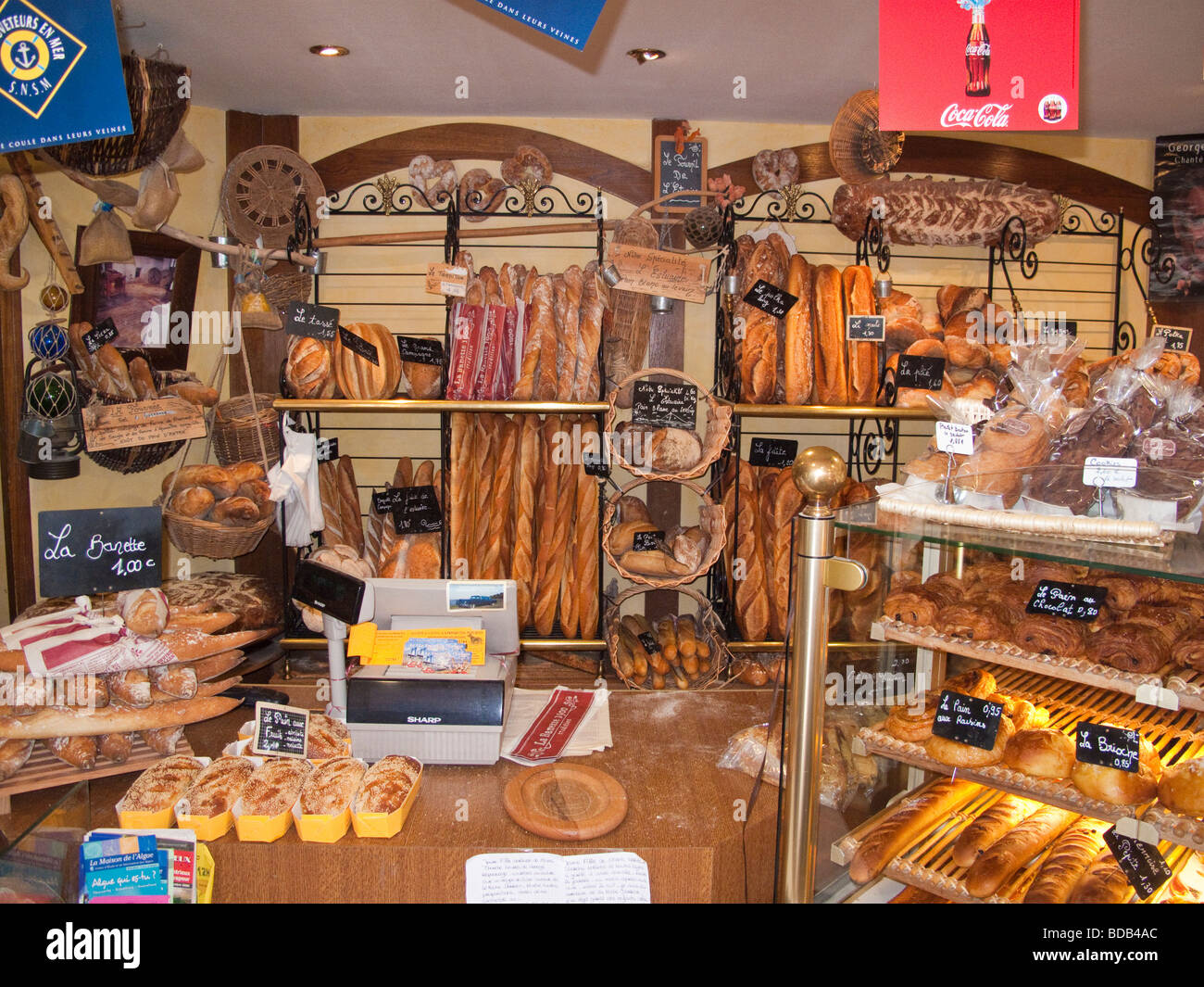 A typical French bread shop Stock Photo - Alamy