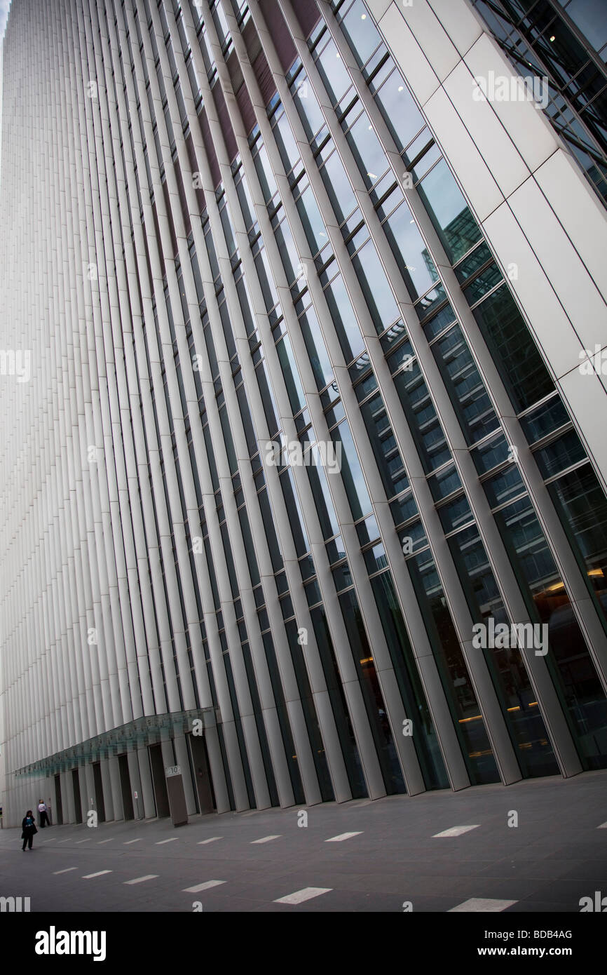 10 upper bank street london hi-res stock photography and images - Alamy