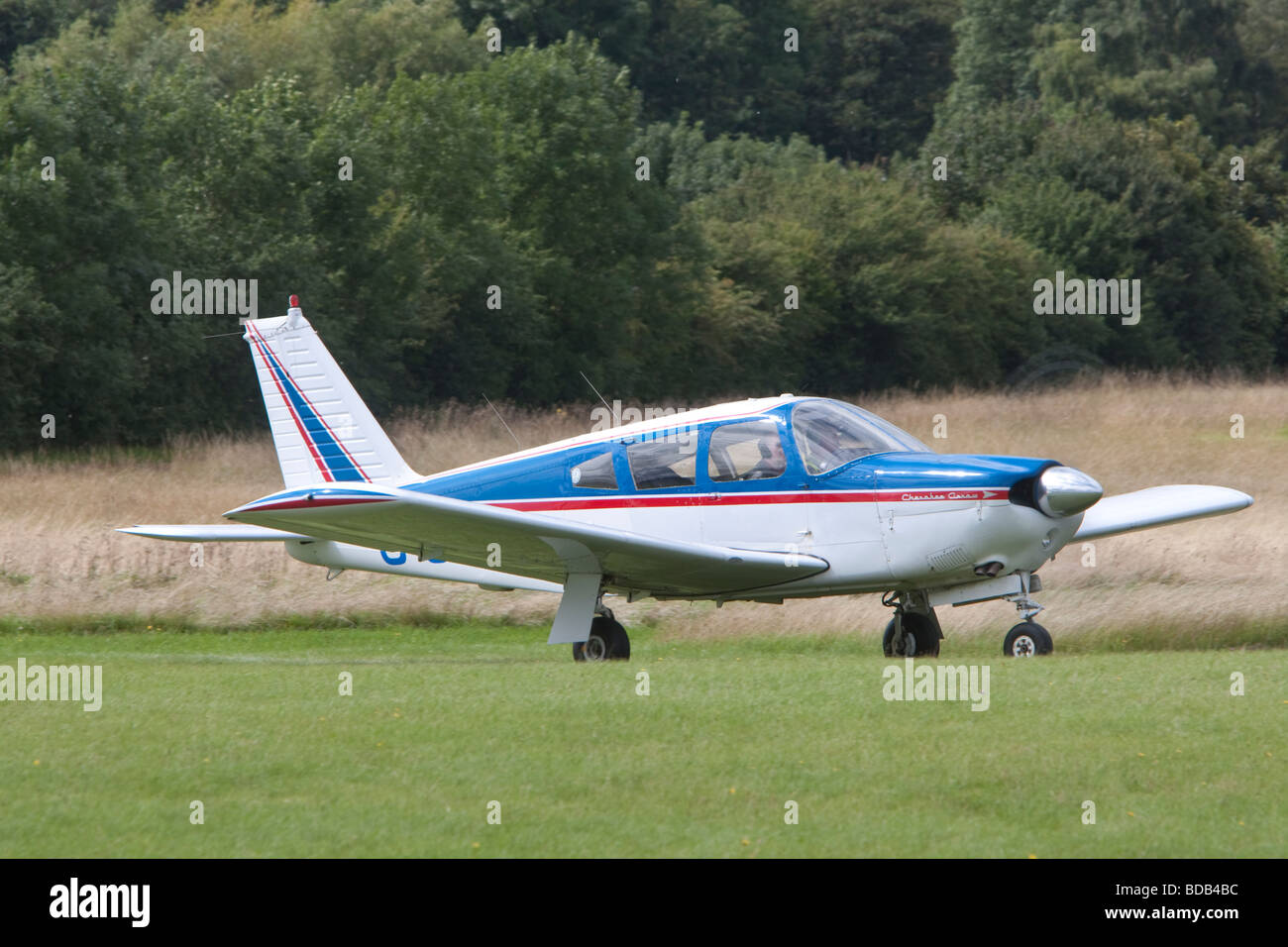 Piper arrow hi-res stock photography and images - Alamy