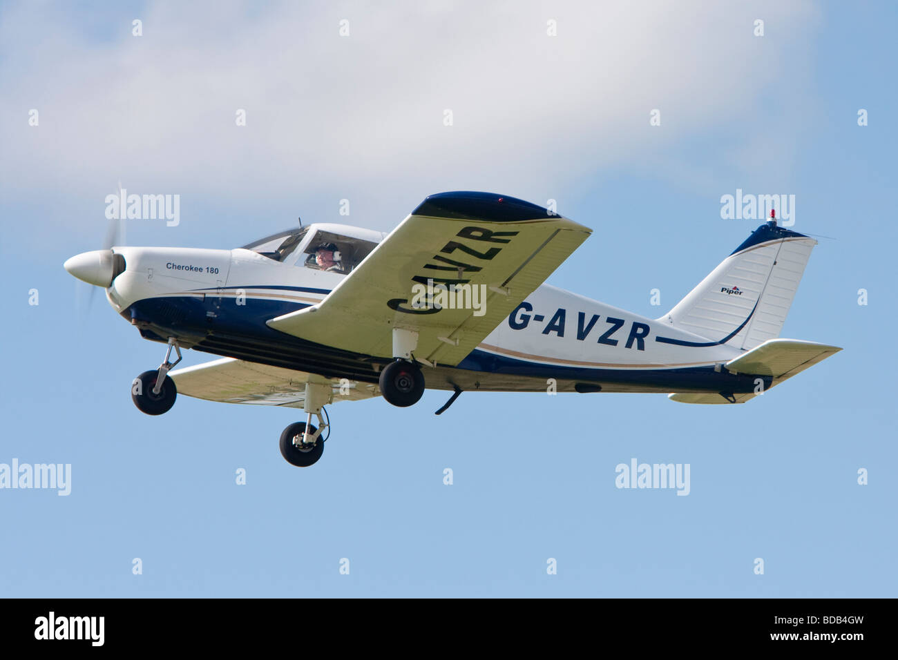 Piper cherokee hi-res stock photography and images - Alamy