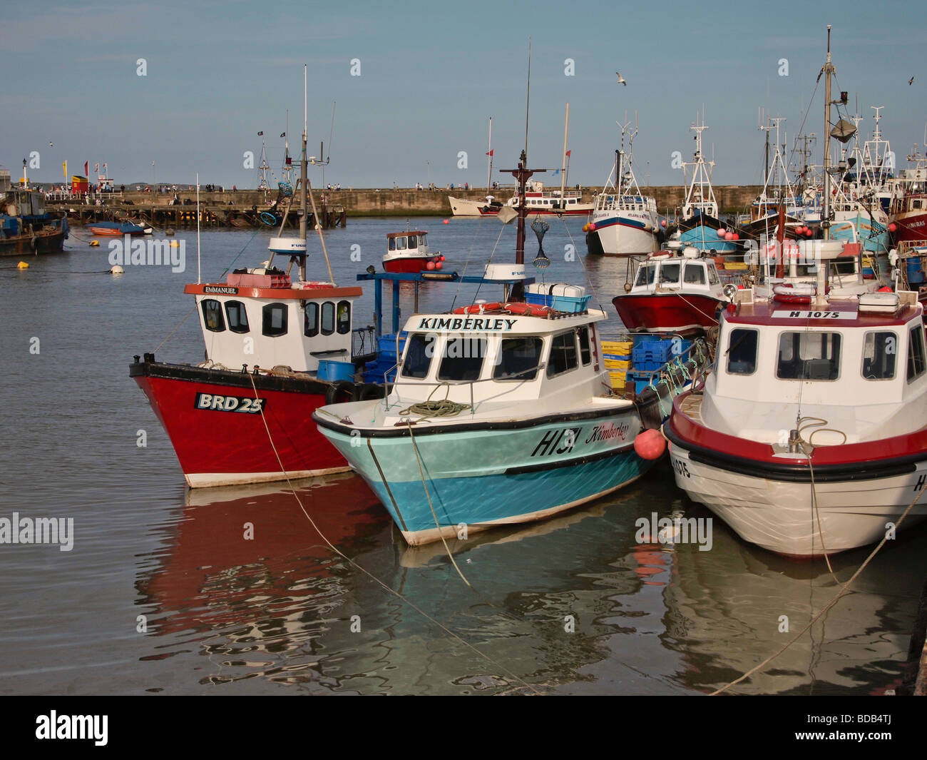 Fishing boats in harbour bridlington hi-res stock photography and ...