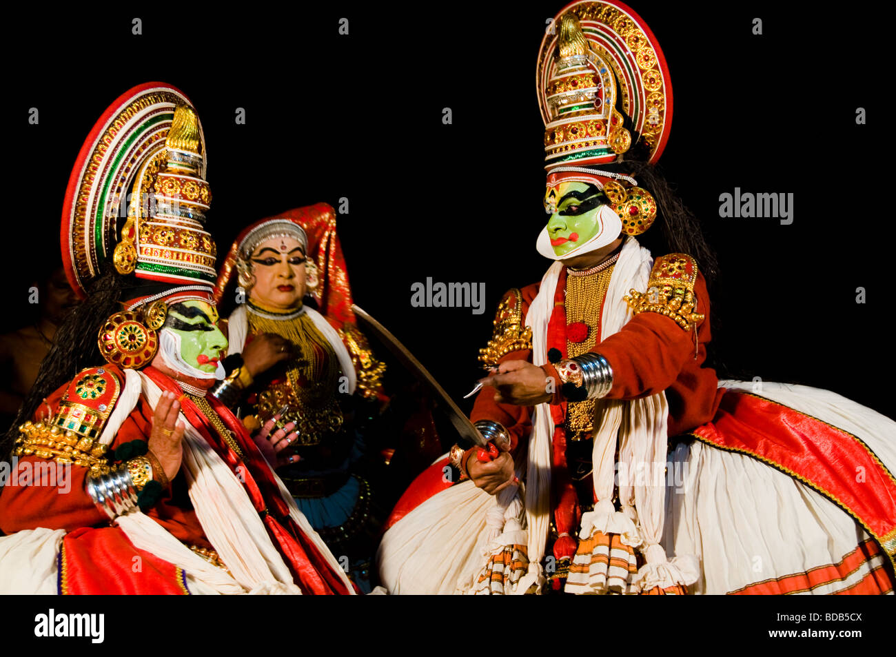 Stage performance - traditional Indian dance Kathakali ...
