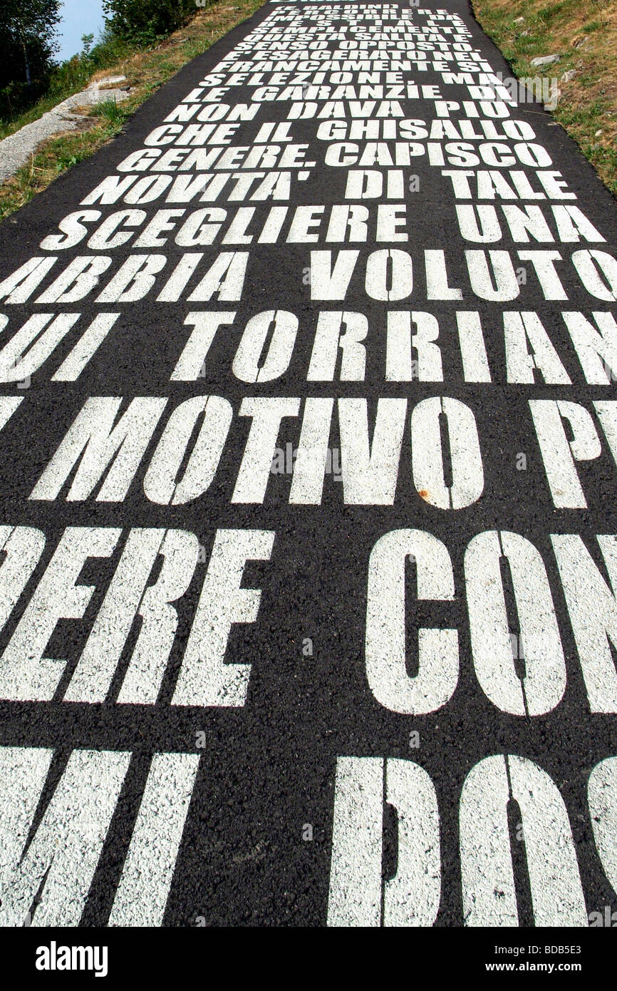 Muro di sormano hi-res stock photography and images - Alamy