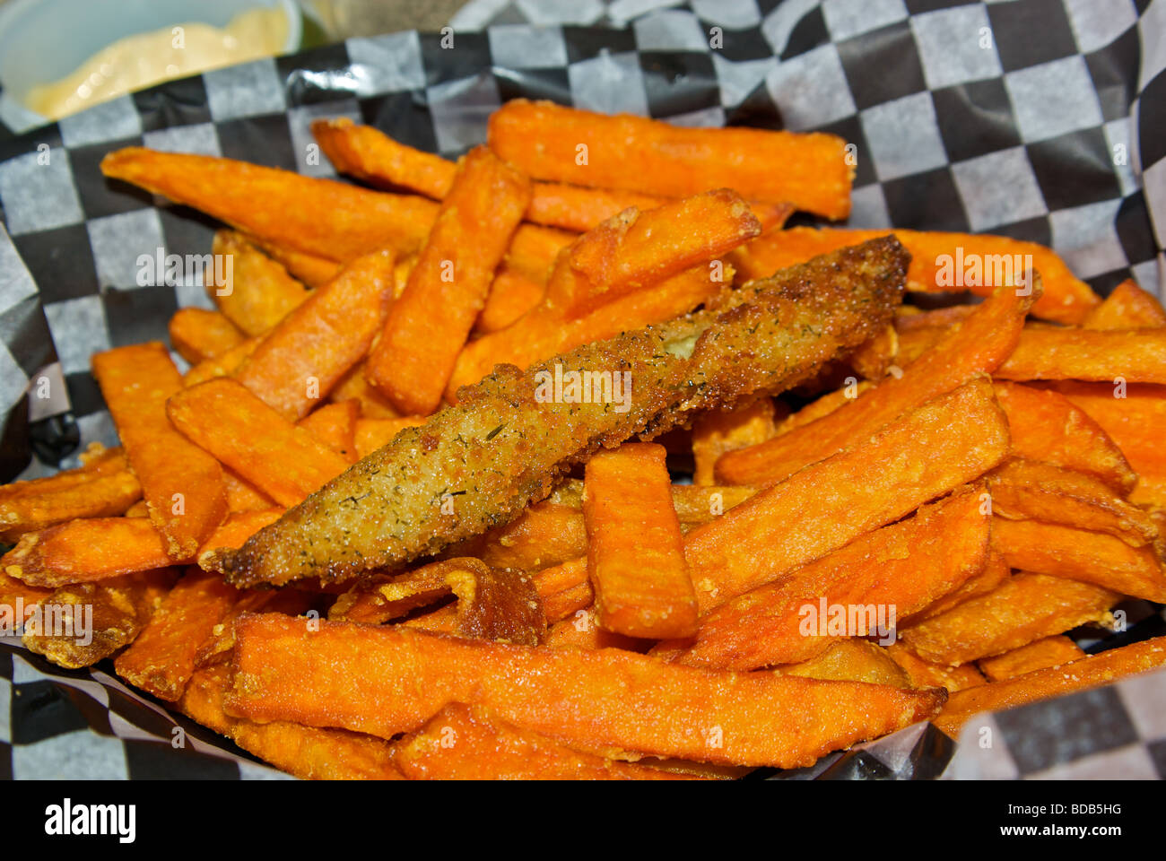 Wedge fries hi-res stock photography and images - Alamy