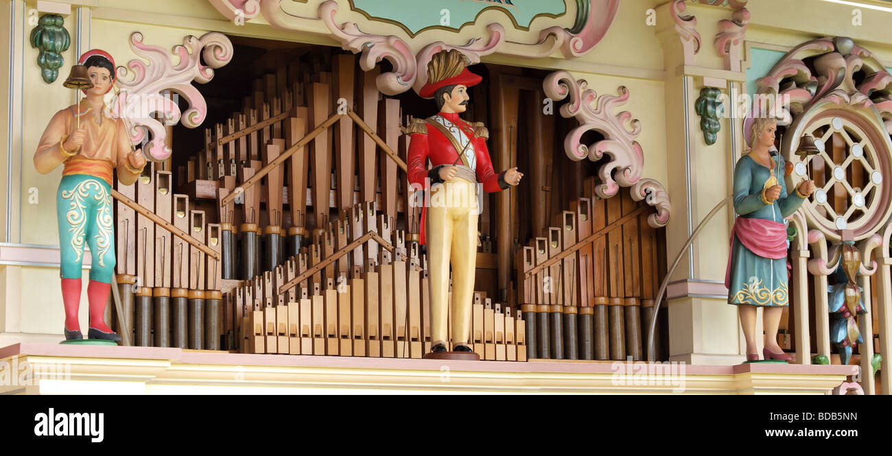 Fairground organ music hi-res stock photography and images - Alamy