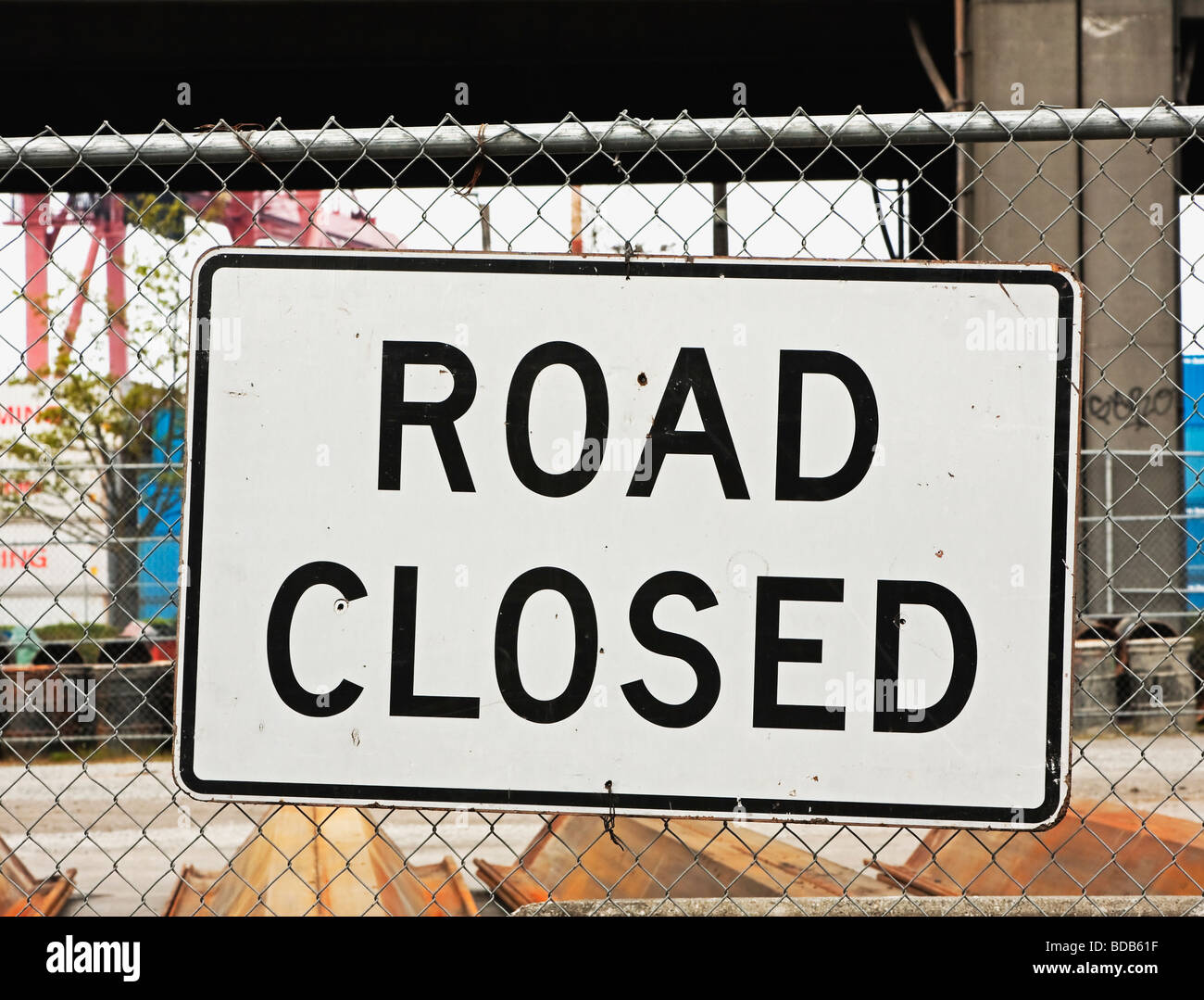 Mounted link hi-res stock photography and images - Alamy