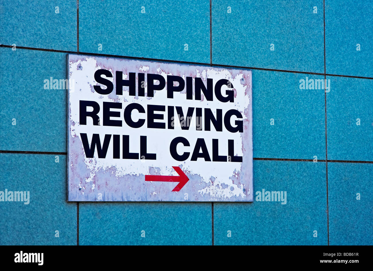 Shipping signs hi-res stock photography and images - Alamy