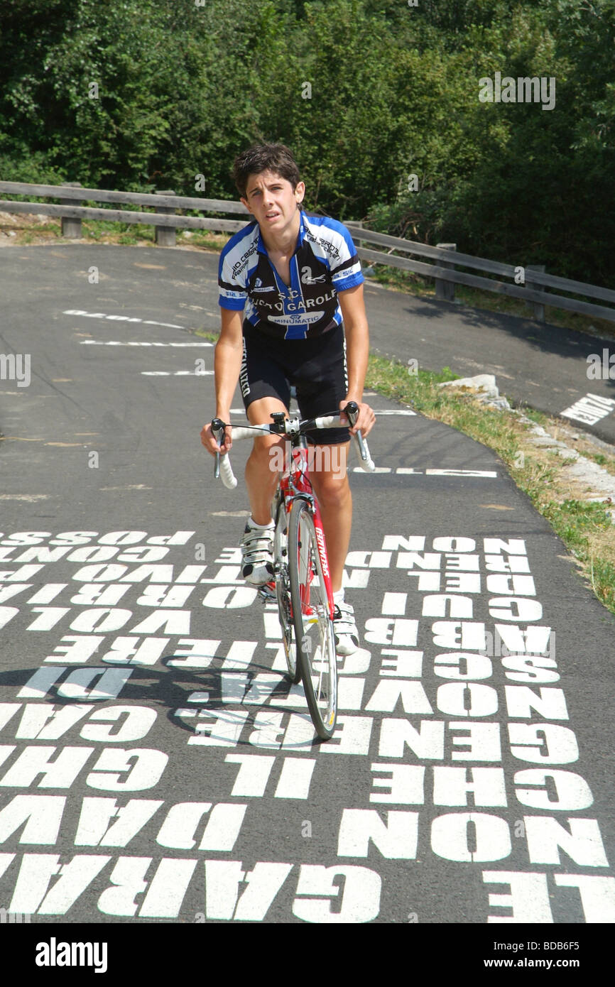 Muro di sormano hi-res stock photography and images - Alamy