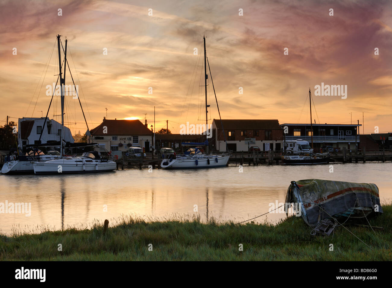 The Harbour Inn at sunrise Stock Photo - Alamy