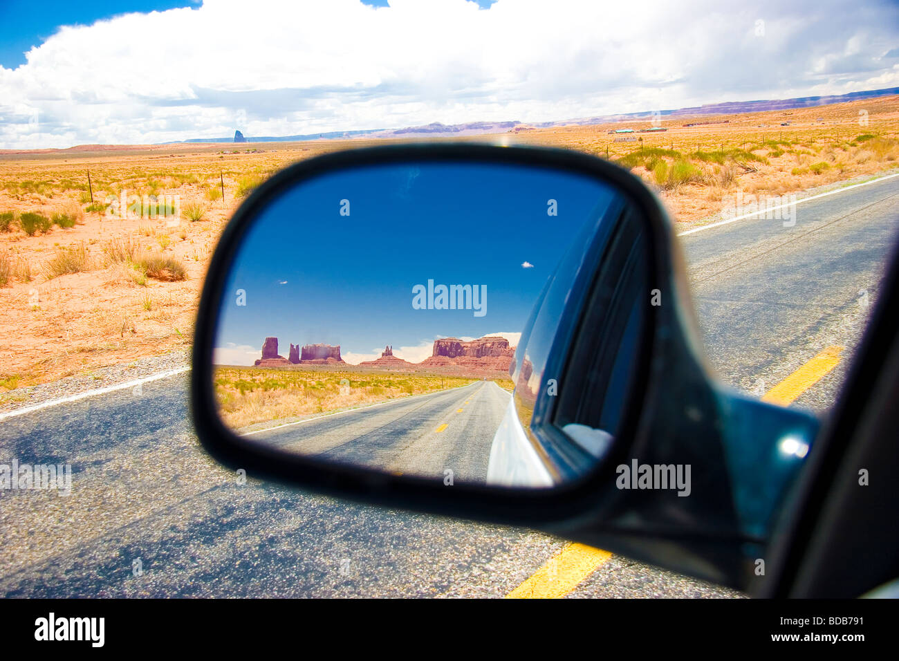 Car driving to monument valley hi-res stock photography and images - Alamy