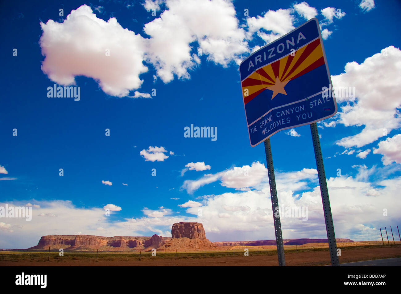 State border monument hi-res stock photography and images - Alamy