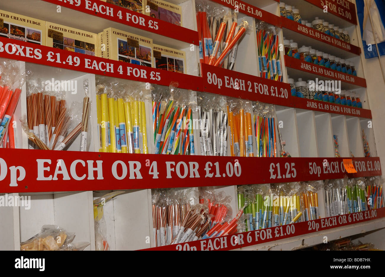 Rock Shop Blackpool Stock Photos & Rock Shop Blackpool Stock Images - Alamy