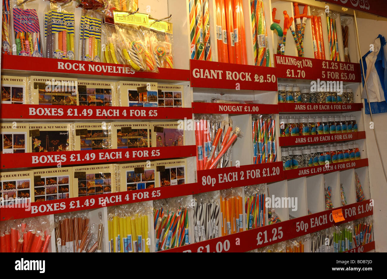 Sticks of rock in shop on Blackpool's famous Golden Mile Stock Photo ...