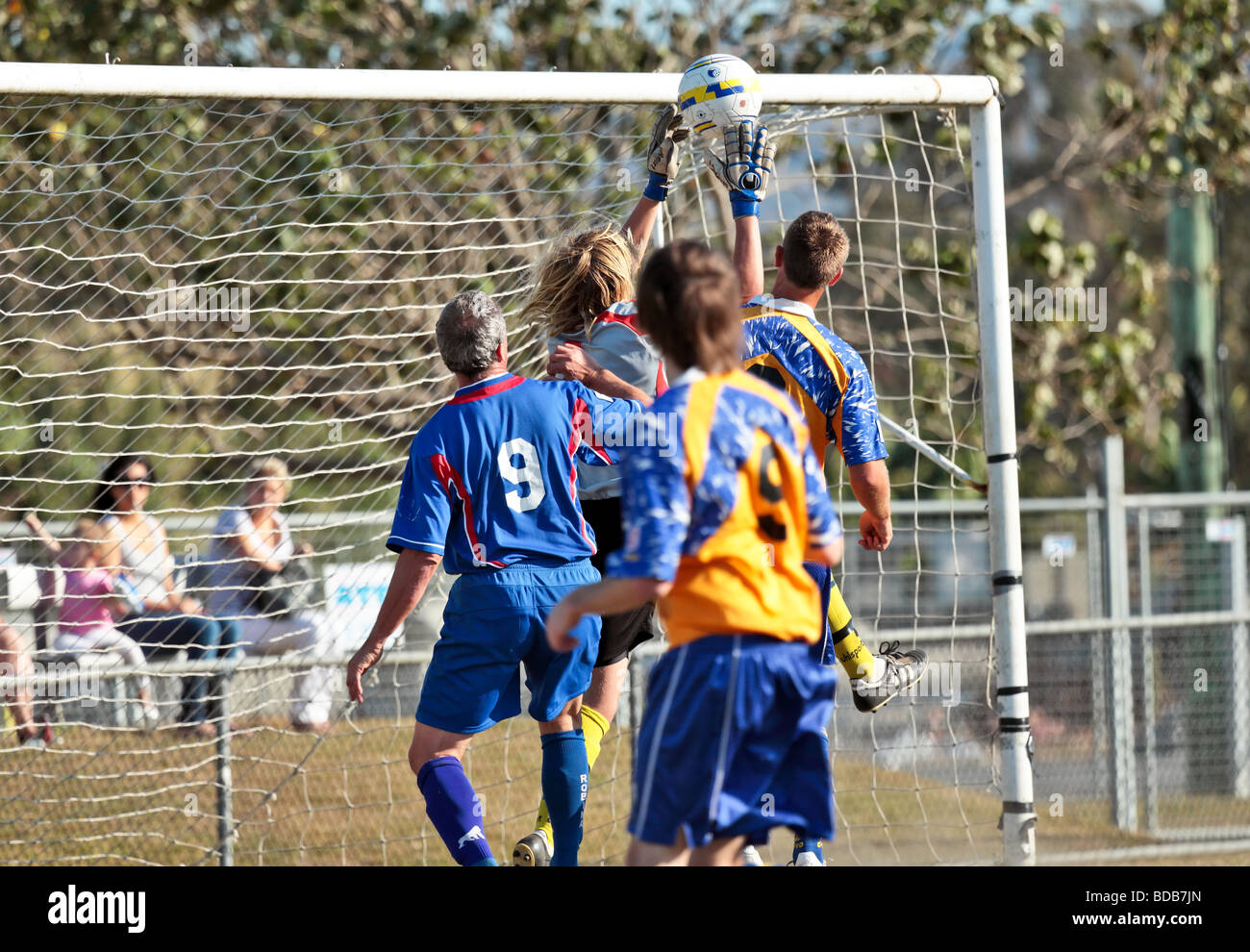 Soccer teams hi-res stock photography and images - Alamy