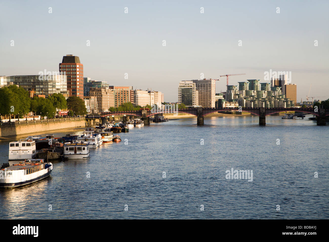 London - quay Stock Photo - Alamy
