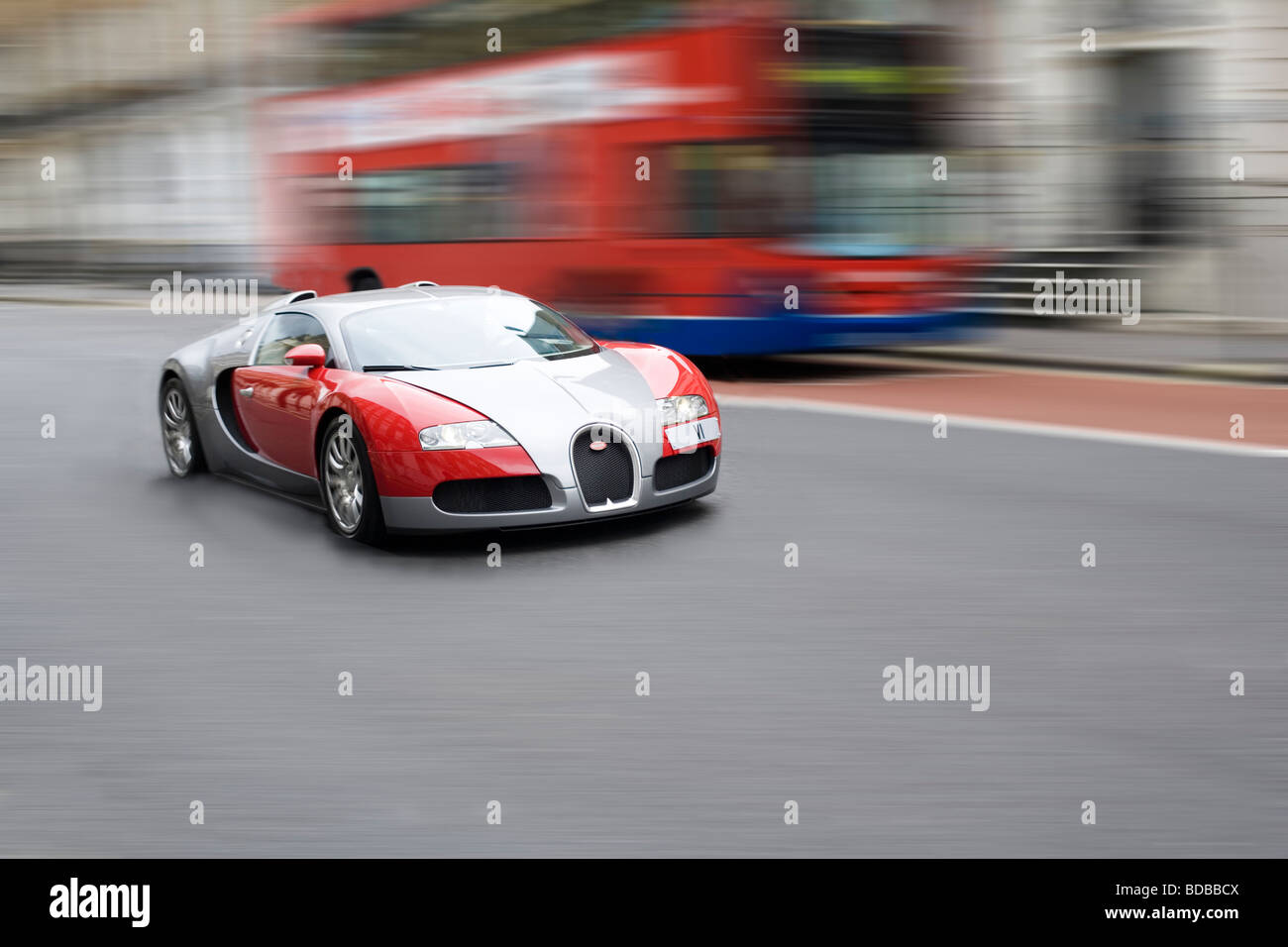 Bugatti Veyron Stock Photos & Bugatti Veyron Stock Images - Alamy