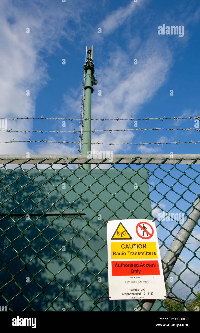 Telephone mast hi-res stock photography and images - Alamy
