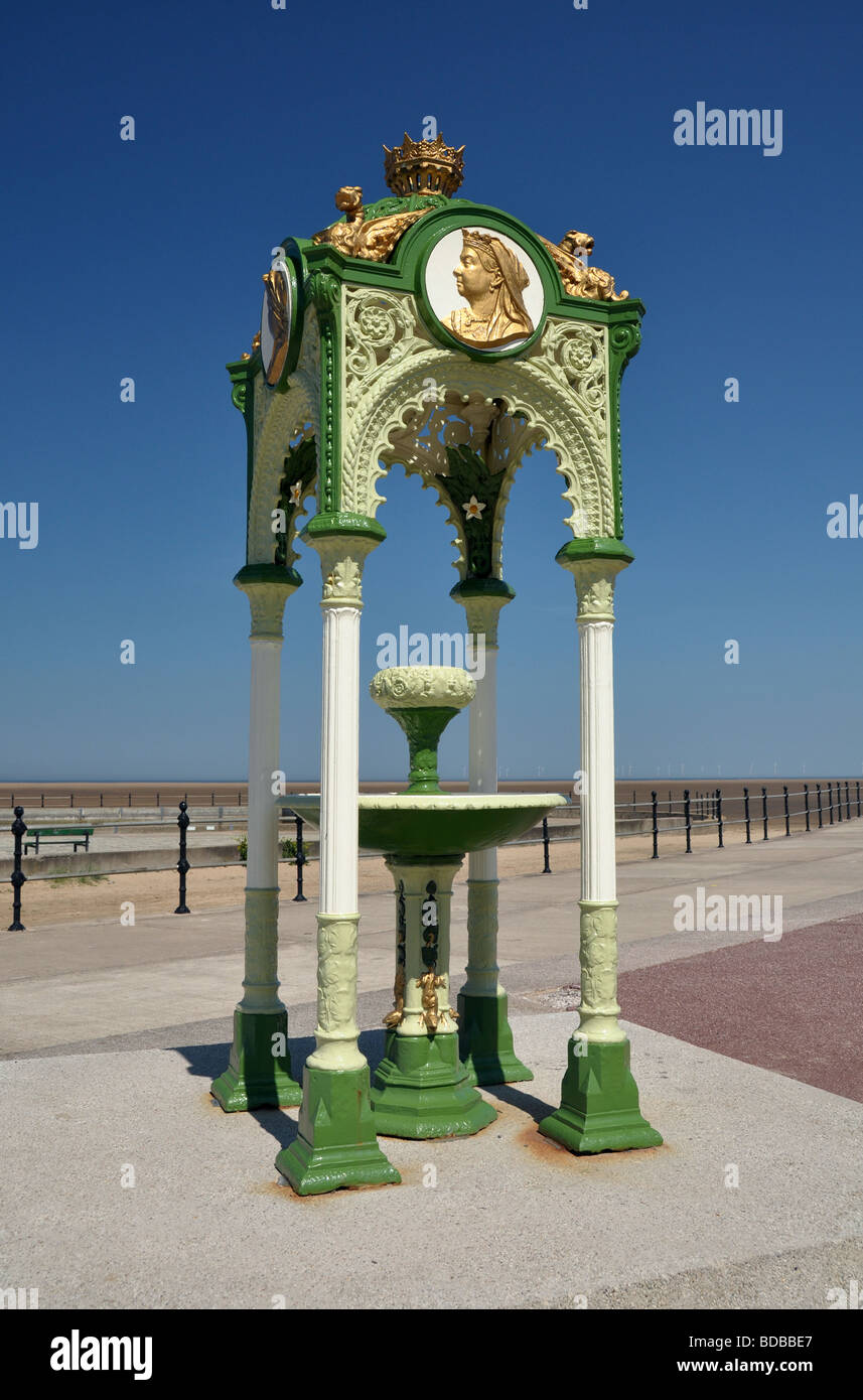 Victorian water fountain hi-res stock photography and images - Alamy