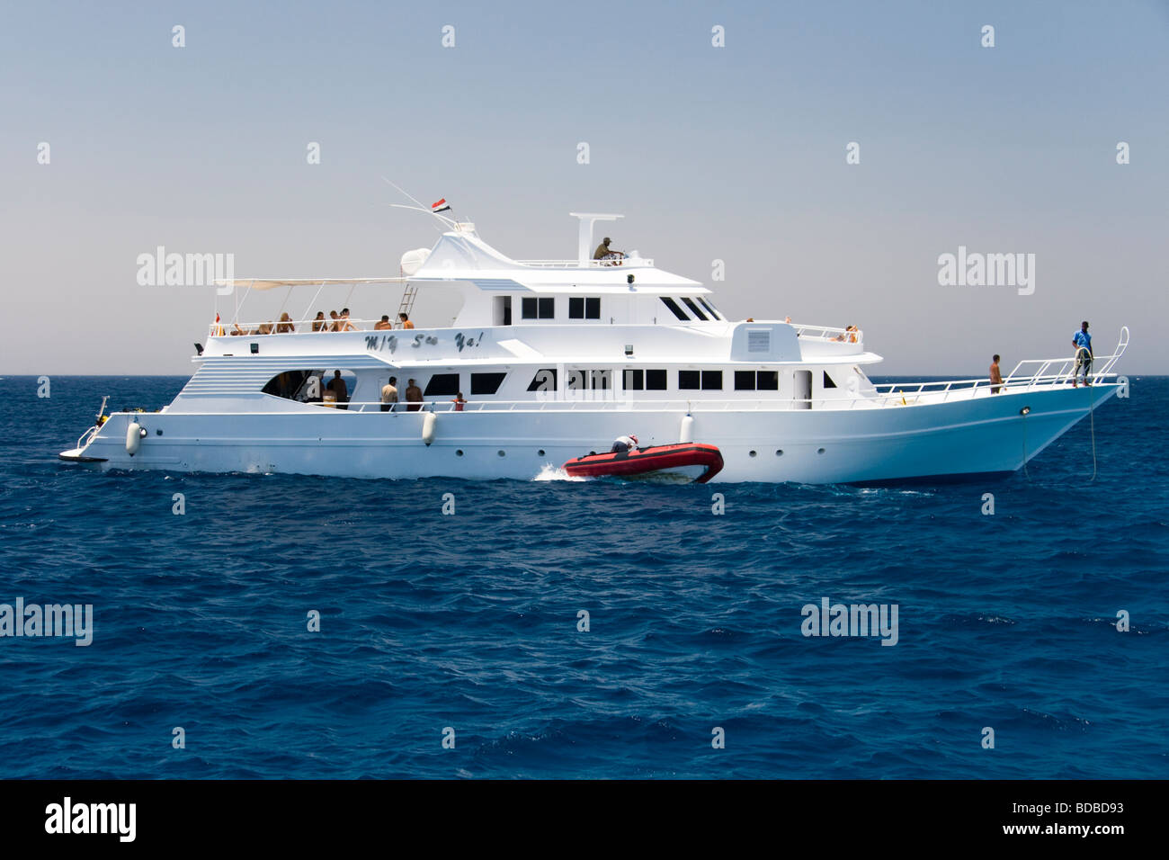 Dive boat Red Sea Egypt Stock Photo - Alamy