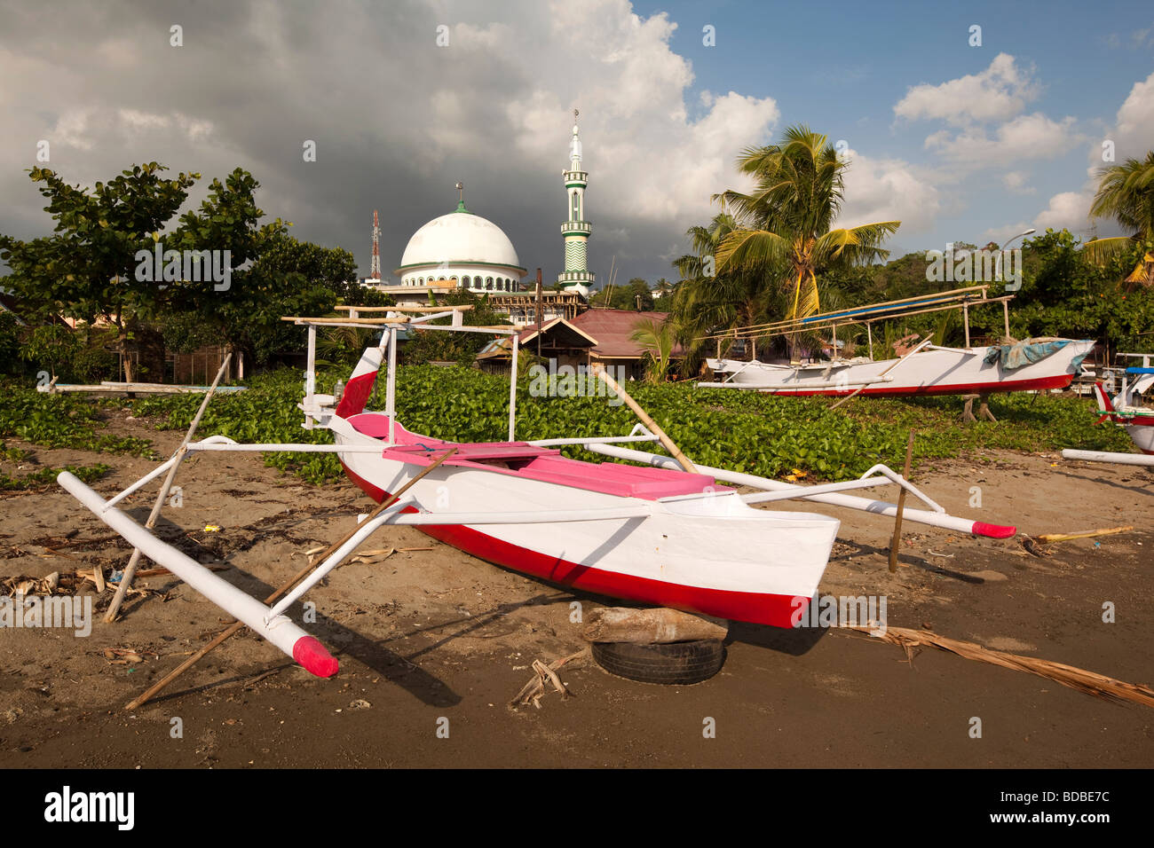 Indonesia Sulawesi Pare Pare fishing boats in front of seafront mosque ...