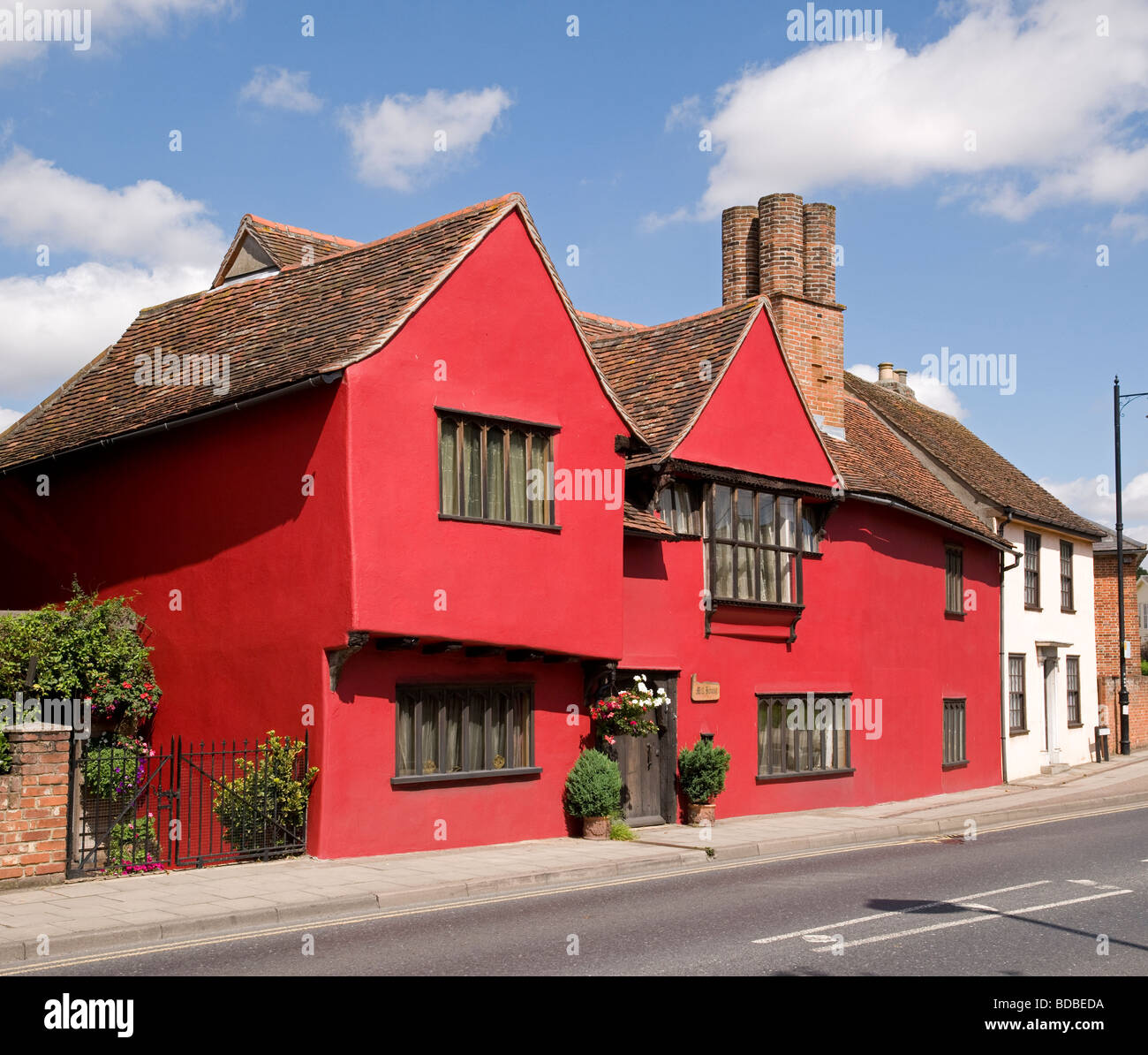 English mill house hi-res stock photography and images - Alamy