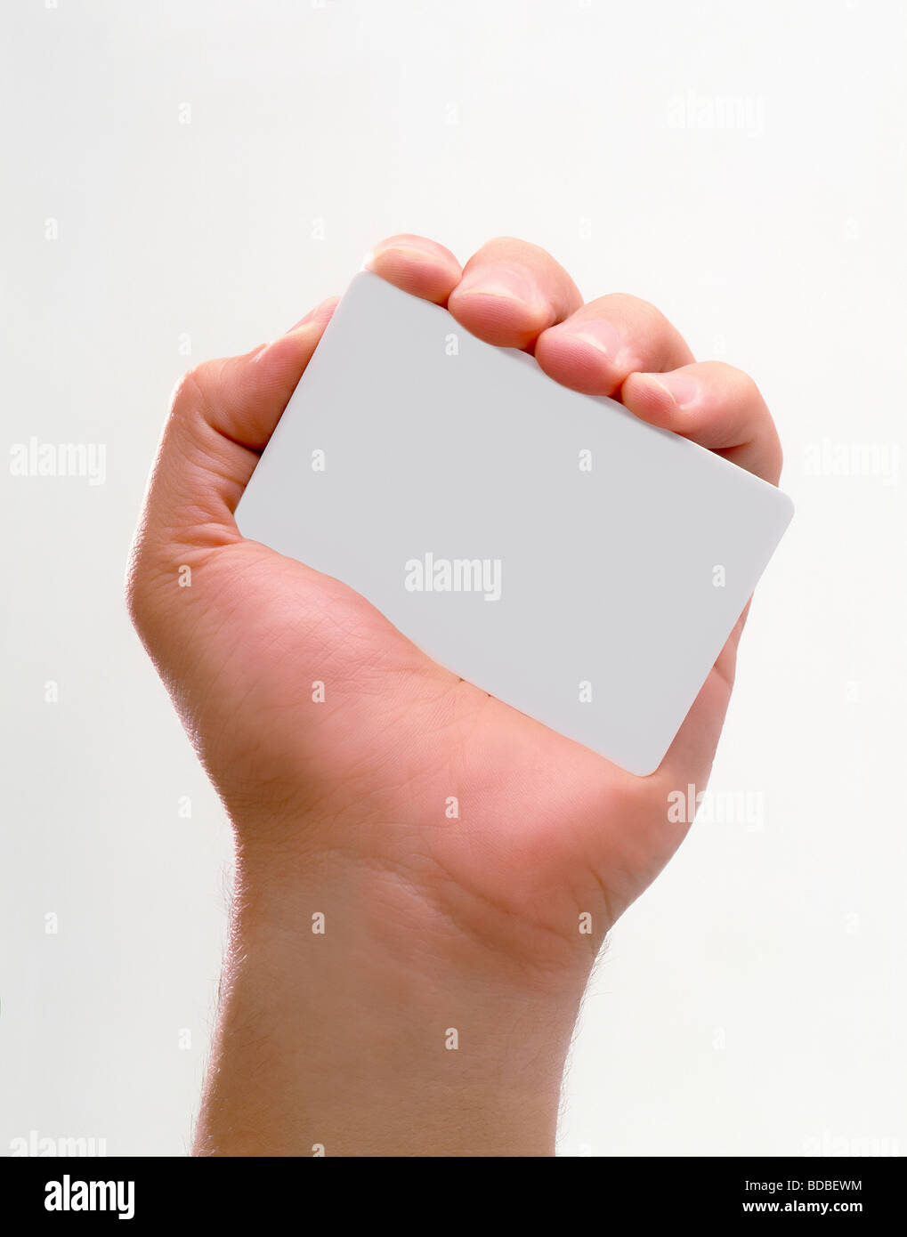 Hand holding credit card facing camera hi-res stock photography and ...