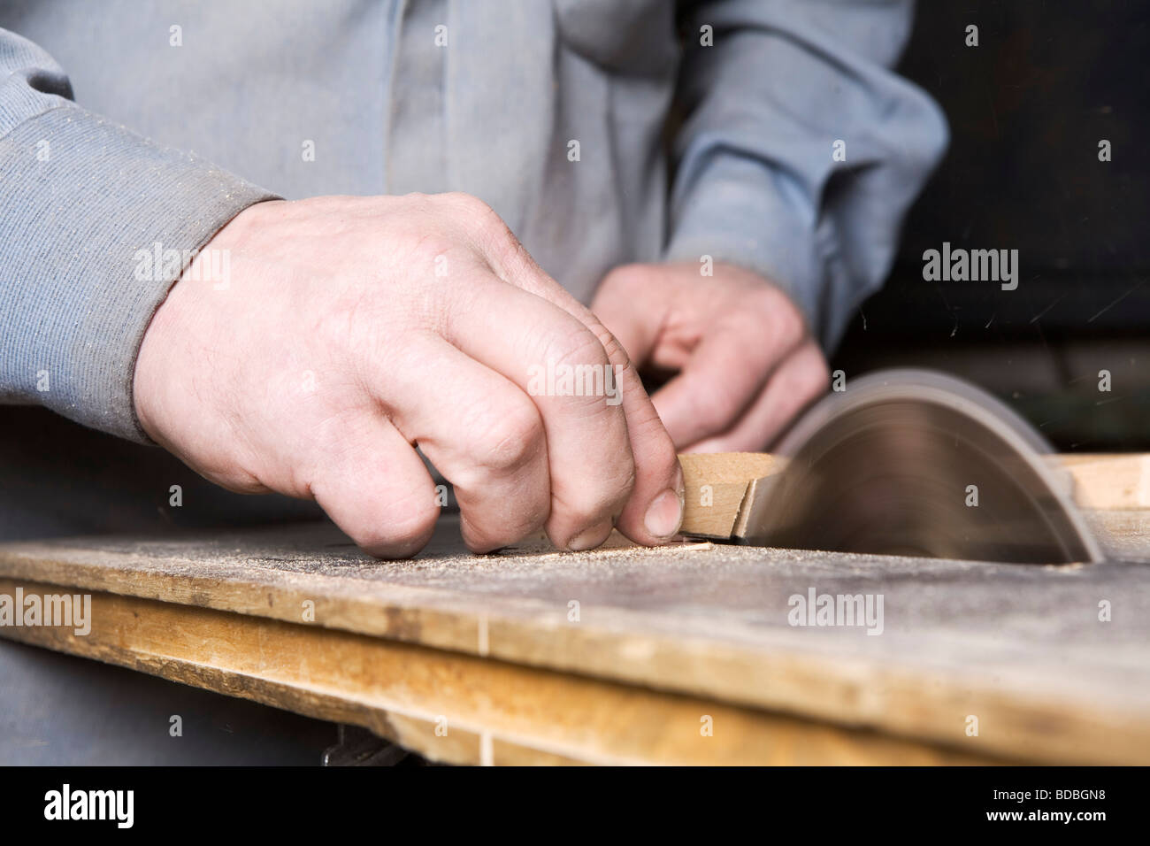 Buzz saw hi-res stock photography and images - Alamy