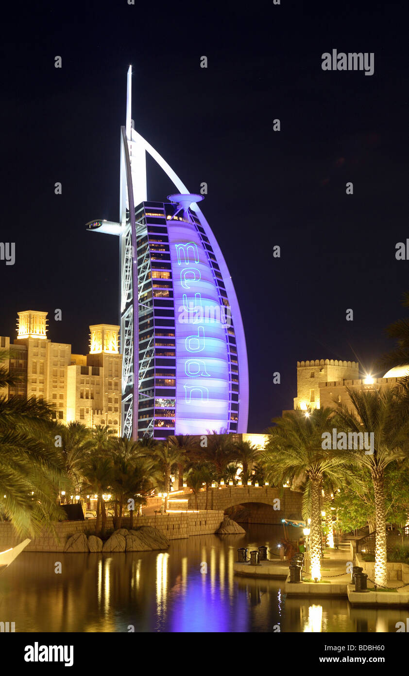 Burj Al Arab at night, Dubai, United Arab Emirates Stock Photo - Alamy