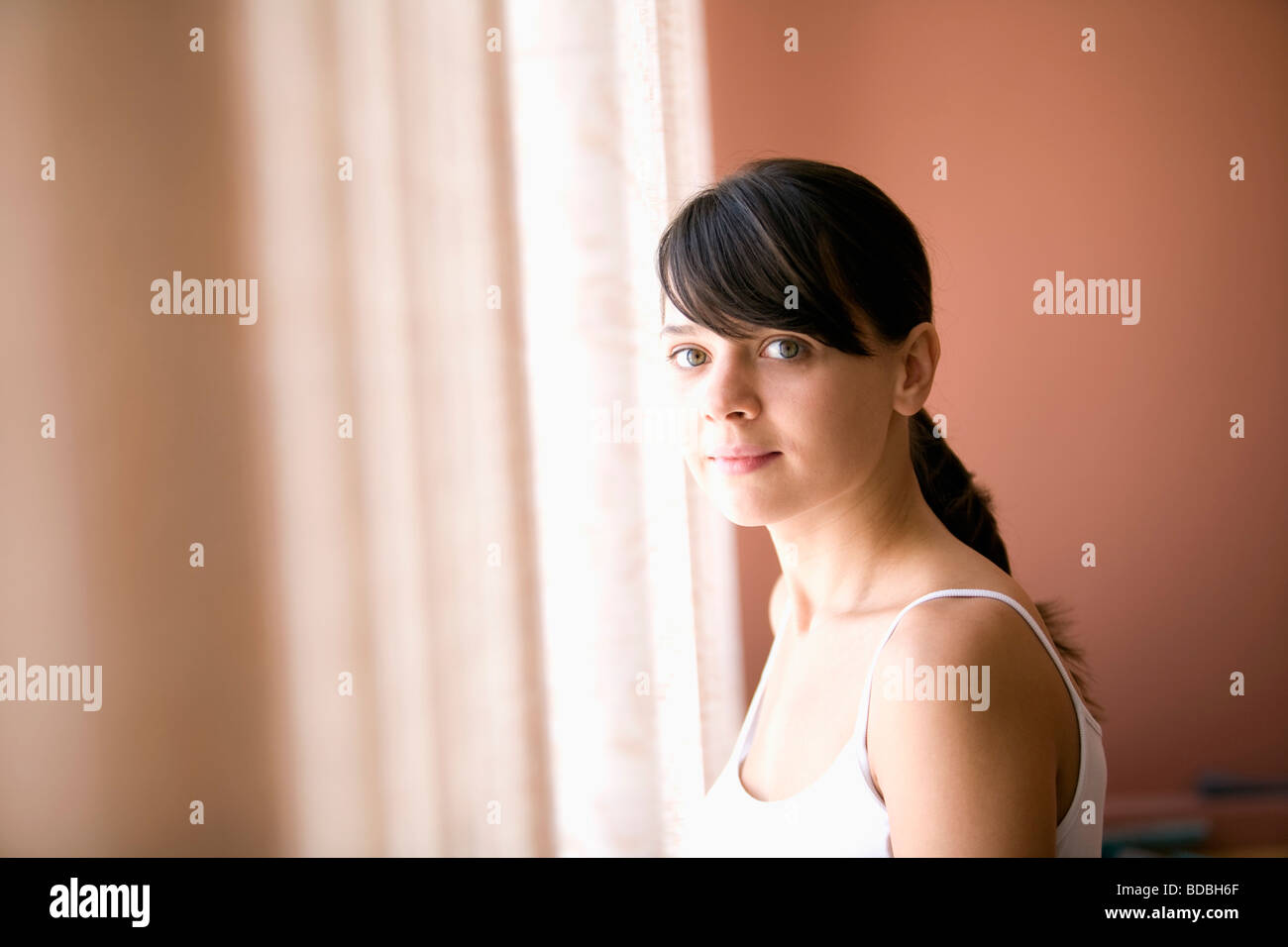 Confidence portrait woman window hi-res stock photography and images ...