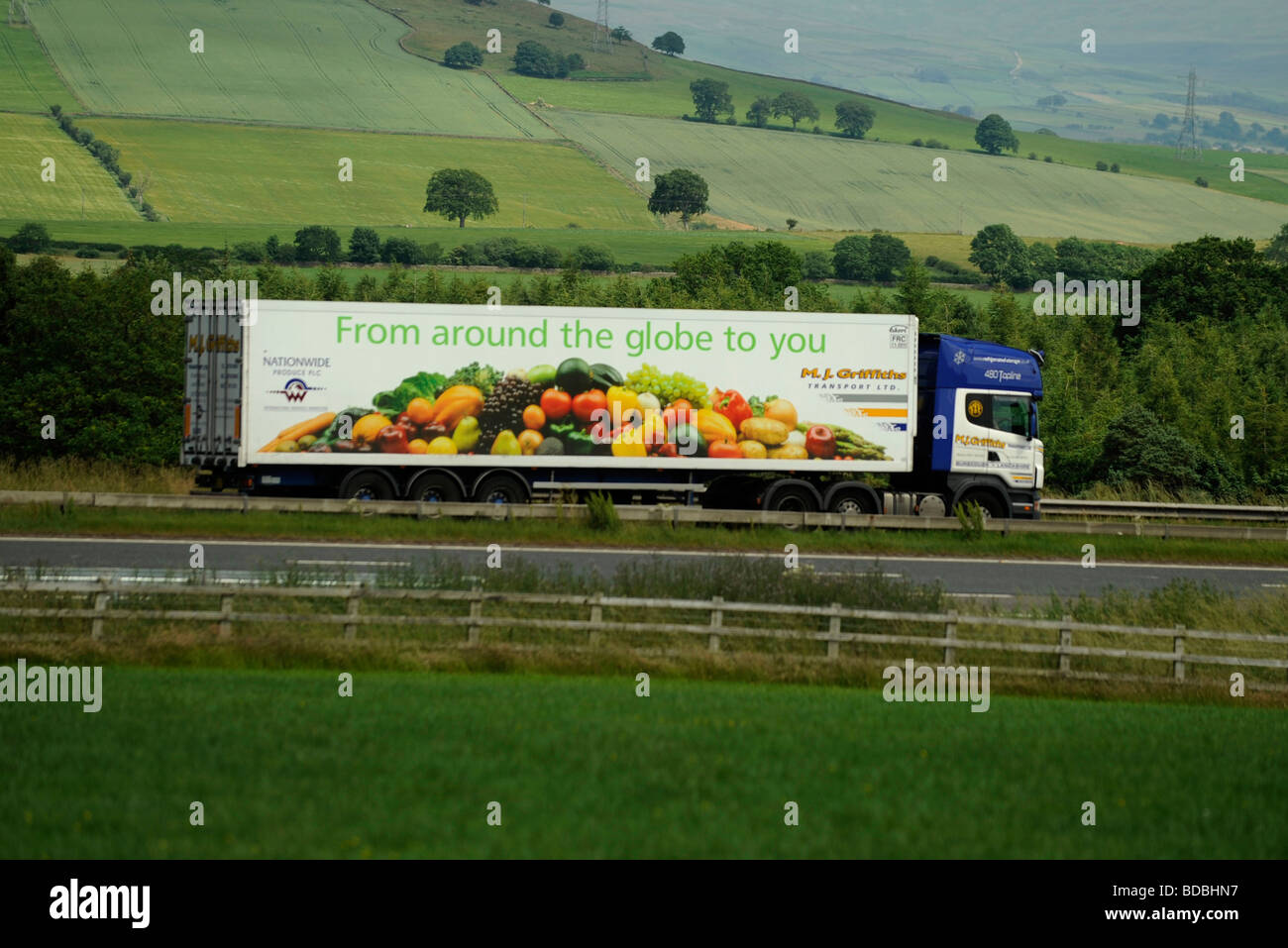 Reefer trailers hi-res stock photography and images - Alamy