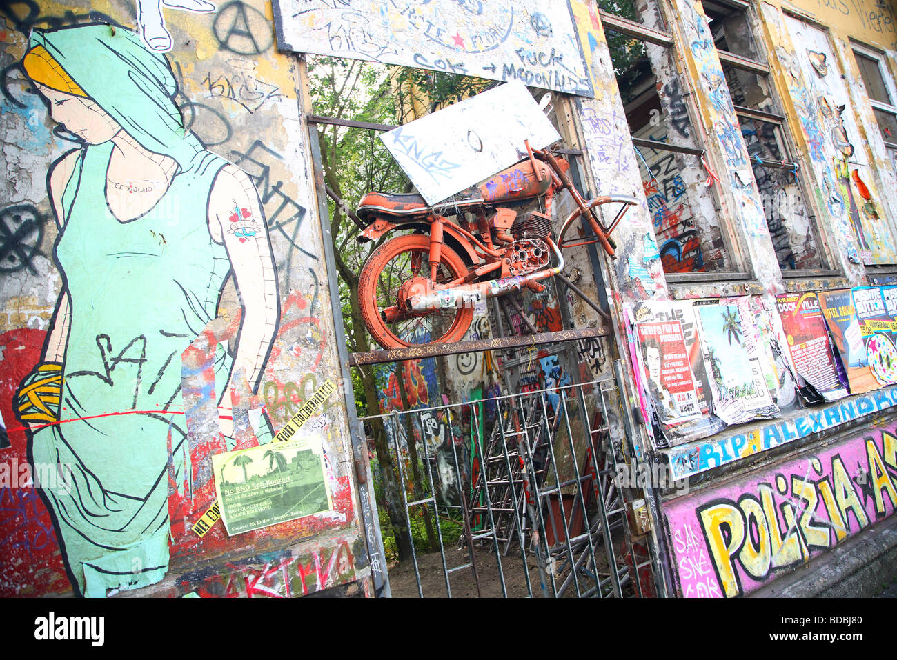 Germany, Hamburg, Schanzenviertel, St Pauli The Rota Flora Building ...