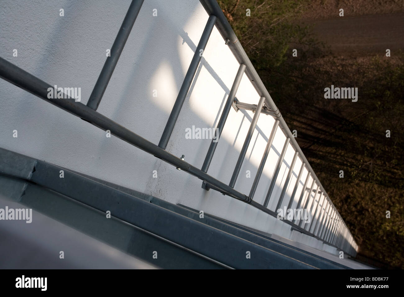 Fixed ladder steps hi-res stock photography and images - Alamy