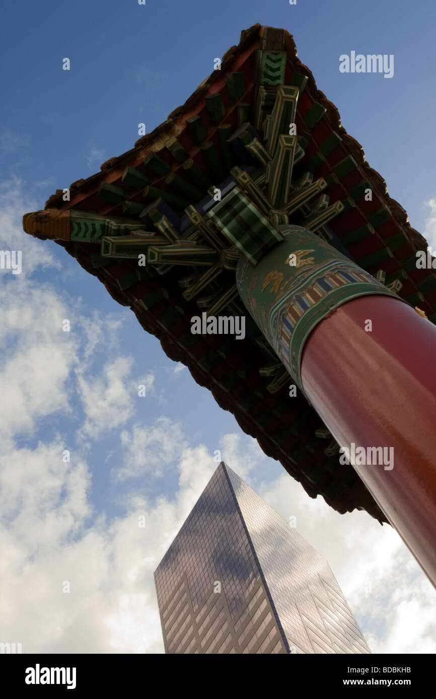 Chinatown Gate and modern skyscraper Portland Oregon Stock Photo - Alamy