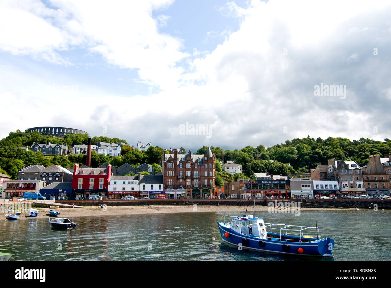 The harbour and sea front at Oban, Scotland Stock Photo - Alamy